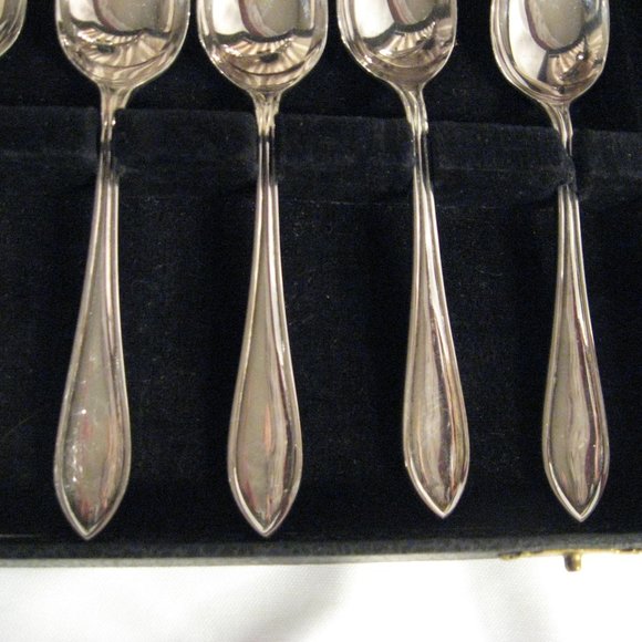 VINERS OF SHEFFIELD | Kitchen | Viners Of Sheffield England Fruit Knife ...